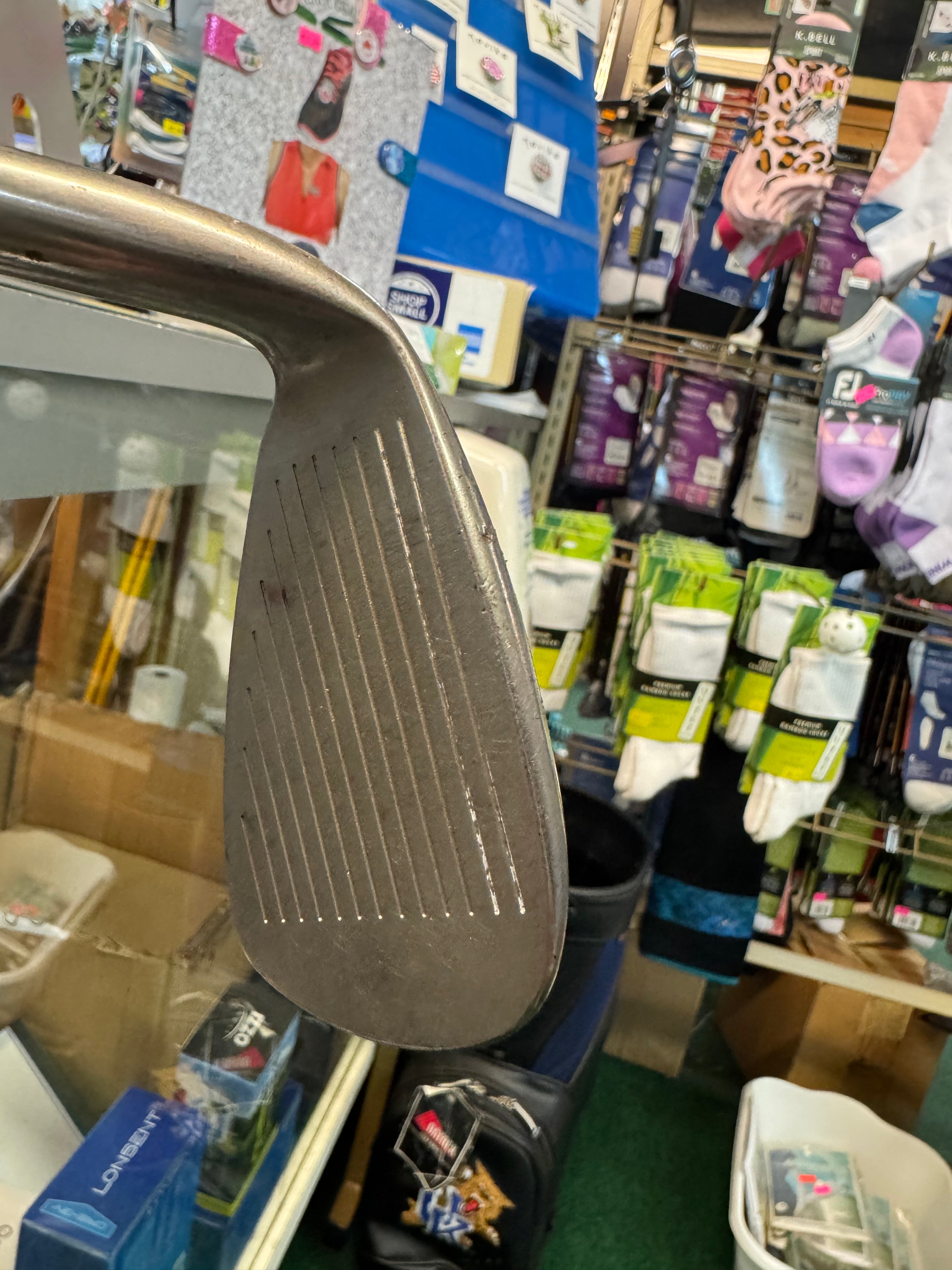 Nike Slingshot Pitching Wedge || Peanuts and Golf